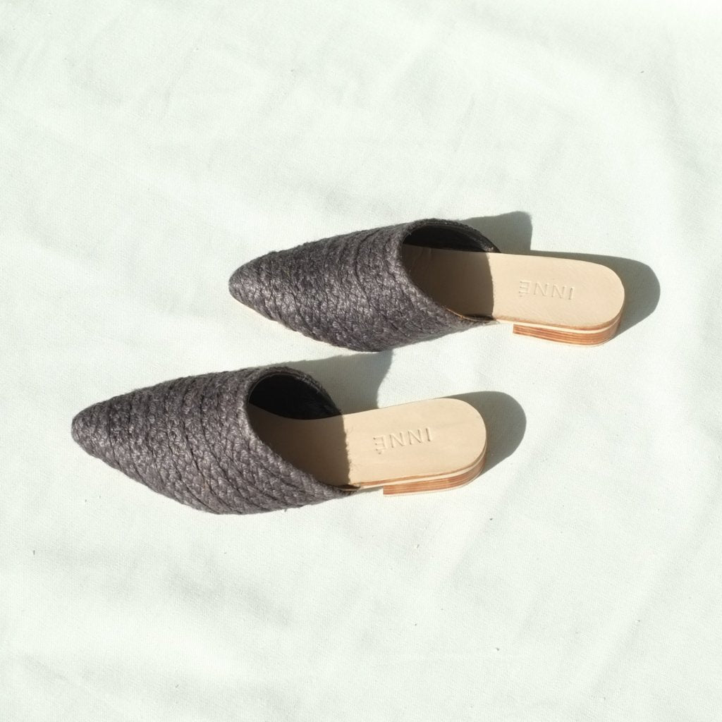 Maria Mule - Charcoal – INNÉ