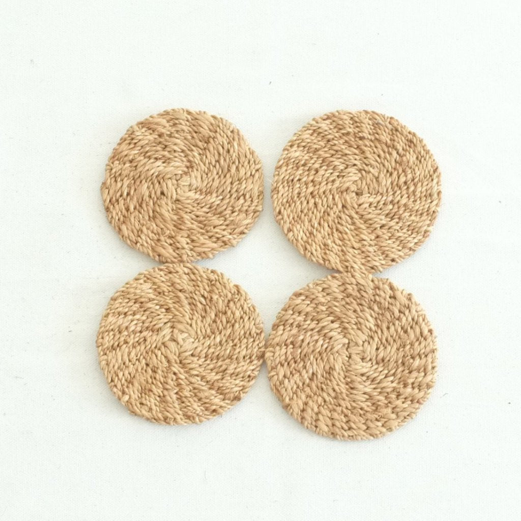 Abaca Round Coaster (Set of 4) - Camel – INNÉ